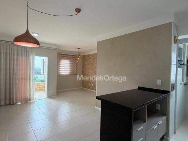 Apartamento com 2 dormitórios à venda, 70 m² por R$ 640.000,00 Parque Campolim Sorocaba/SP
