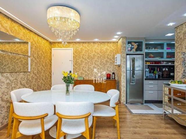 Apartamento com 2 dormitórios à venda, 70 m² por R$ 750.000,00 Bacacheri Curitiba/PR