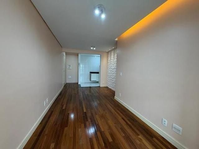 Apartamento com 2 dormitórios à venda, 70 m² por R$ 765.000,00 Centro São Caetano do Sul/SP