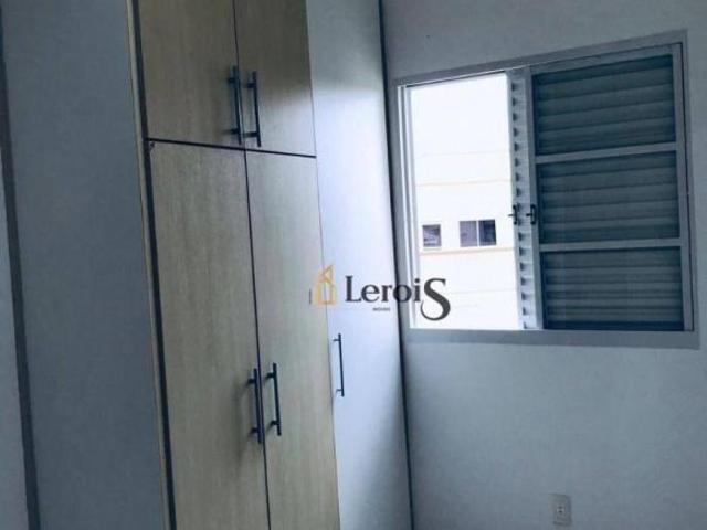 Apartamento com 2 dormitórios à venda, 71 m² por R$ 280.000,00 Condomínio Residencial Villas de Es