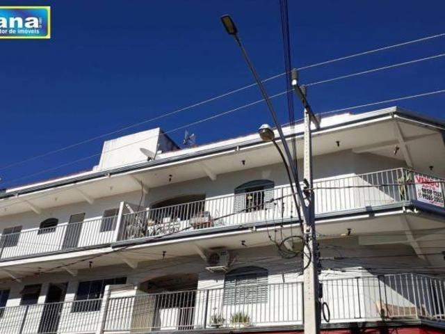 Apartamento com 2 dormitórios à venda, 72 m² por R$ 241.500.00 Centro Caldas Novas/GO