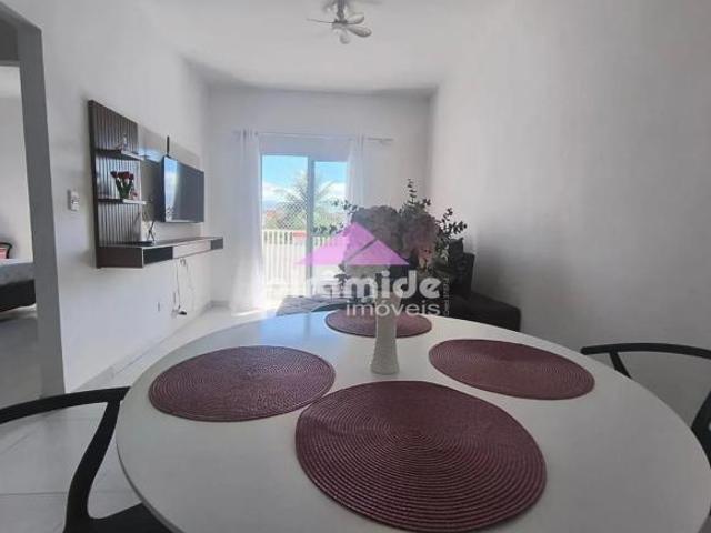 Apartamento com 2 dormitórios à venda, 72 m² por R$ 320.000,00 Jaraguá Caraguatatuba/SP