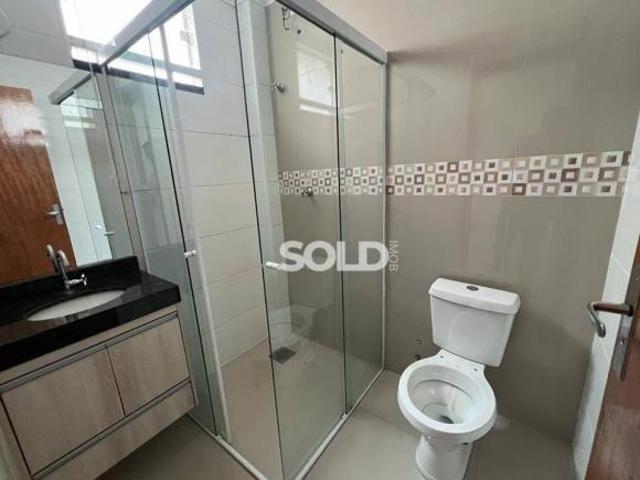 Apartamento com 2 dormitórios à venda, 72 m² por R$ 320.000 Chácara Santo Antônio Franca/SP
