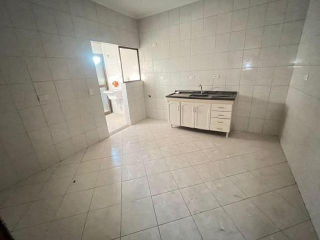 Apartamento com 2 dormitórios à venda, 72 m² por R$ 330.000,00 Vila Humaitá Santo André/SP