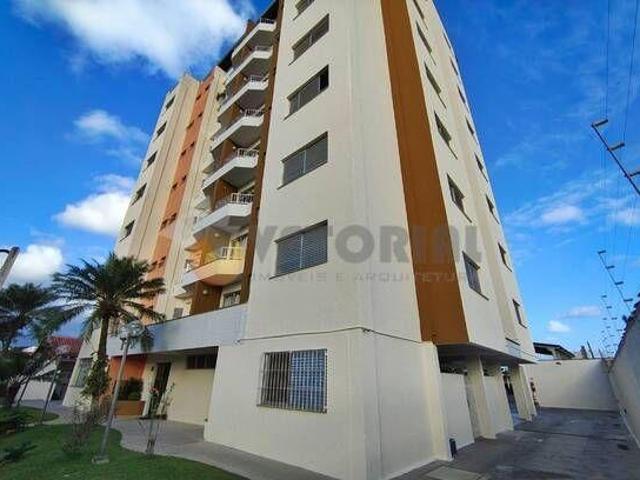 Apartamento com 2 dormitórios à venda, 72 m² por R$ 430.000,00 Jardim Aruan