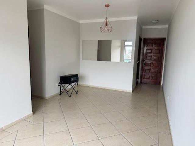 Apartamento com 2 dormitórios à venda, 72 m² por R$ 580.000,00 Condomínio Edifício Firenze Indai