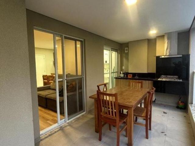 Apartamento com 2 dormitórios à venda, 72 m² por R$ 660.000,00 Bairro Do Cambará São Roque/SP