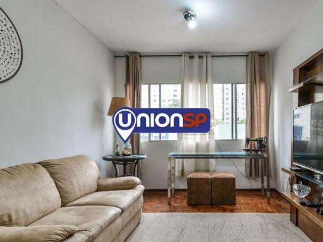 Apartamento com 2 dormitórios à venda, 72 m² por R$ 715.000,00 Moema São Paulo/SP