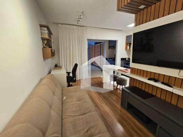 Apartamento com 2 dormitórios à venda, 72 m² por R$ 750.000,00 Centro Poços de Caldas/MG