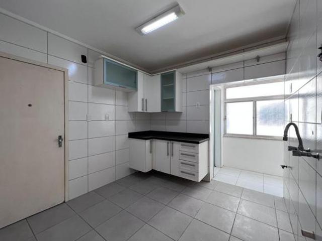 Apartamento com 2 dormitórios à venda, 72,20m² por R$ 285.00,00 Centro Canoas/RS
