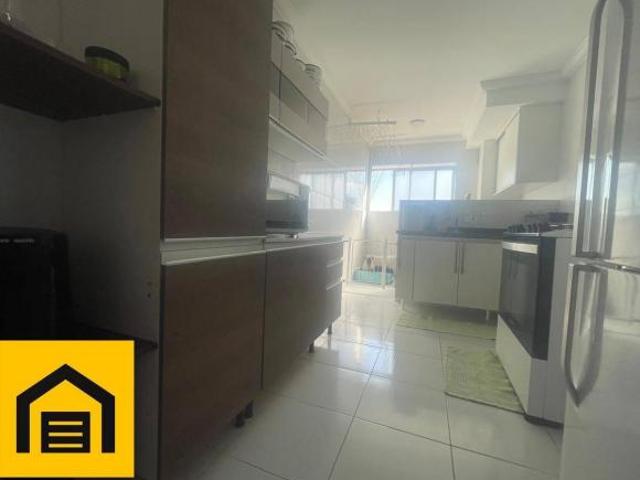 Apartamento com 2 dormitórios à venda, 73 m² por R$ 400.000,00 Vila Nossa Senhora das Vitórias M