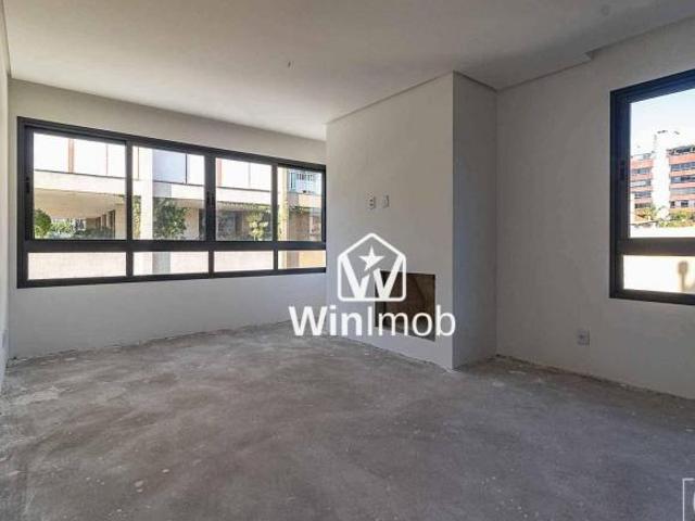 Apartamento com 2 dormitórios à venda, 85 m² por R$ 1.550.000,00 Mont&apos Serrat Porto Alegre/RS