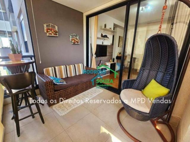 Apartamento com 2 dormitórios à venda, 85 m² por R$ 1.272.000,00 Melville Empresarial I e II Bar
