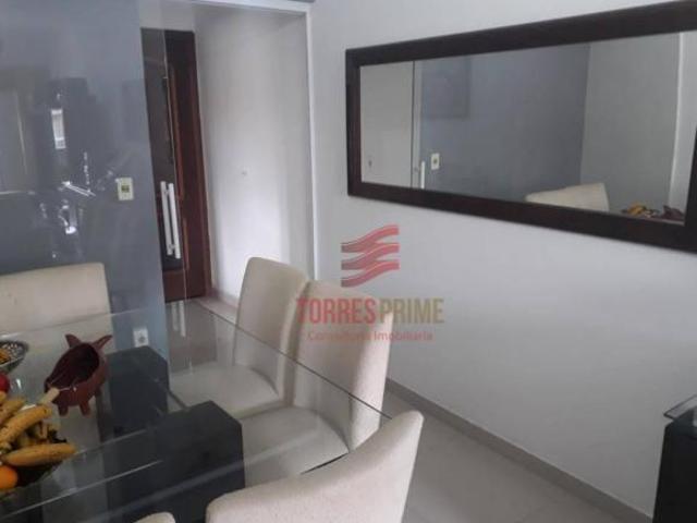 Apartamento com 2 dormitórios à venda, 86 m² por R$ 570.000,00 Marapé Santos/SP