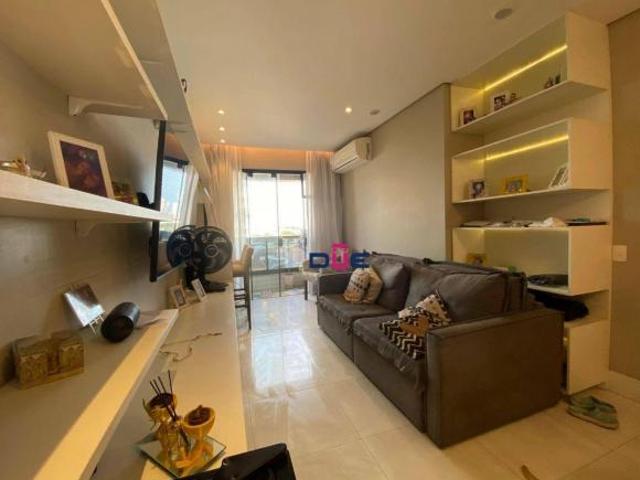 Apartamento com 2 dormitórios à venda, 88 m² por R$ 630.000,00 Embaré Santos/SP