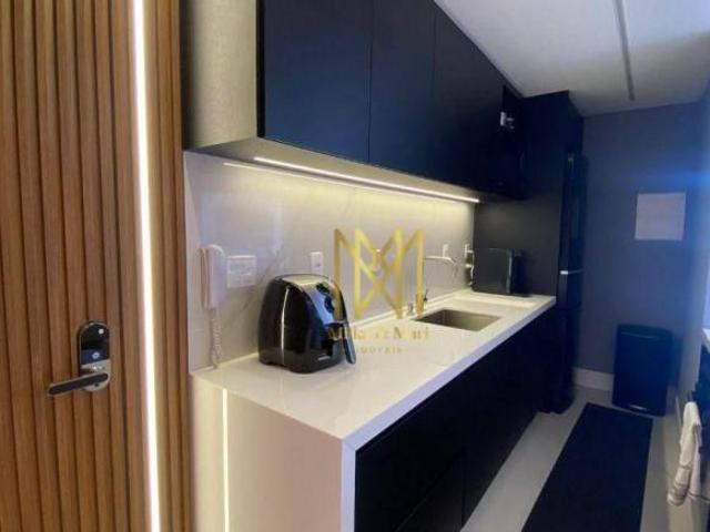 Apartamento com 2 dormitórios à venda, 89 m² por R$ 1.855.000,00 Empresarial 18 do Forte Barueri