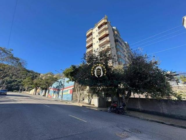 Apartamento com 2 dormitórios à venda, 80 m² por R$ 539.000 Jardim dos Estados Poços de Caldas/M