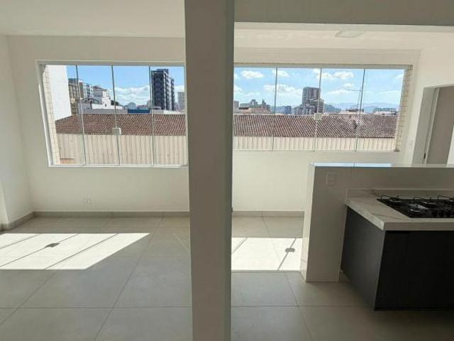 Apartamento com 2 dormitórios à venda, 80 m² por R$ 569.000 Embaré Santos/SP