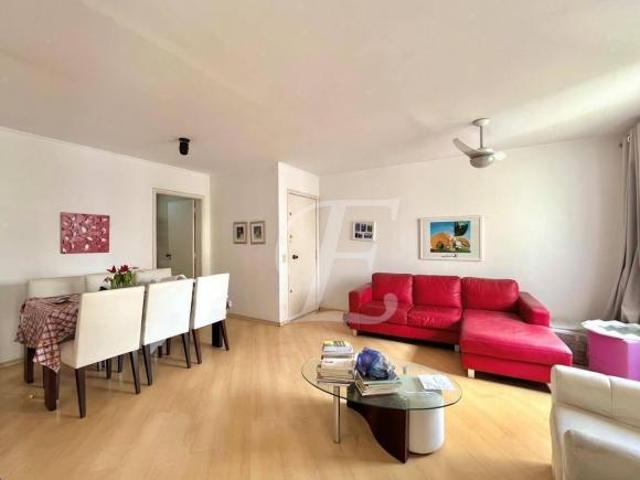 Apartamento com 2 dormitórios à venda, 80 m² por R$ 990.000,00 Moema São Paulo/SP