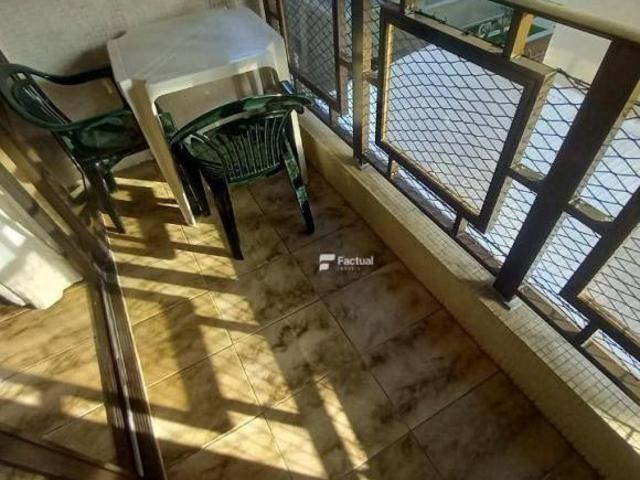 Apartamento próximo ao mar na região da Brunella na Praia da Enseada em Guarujá