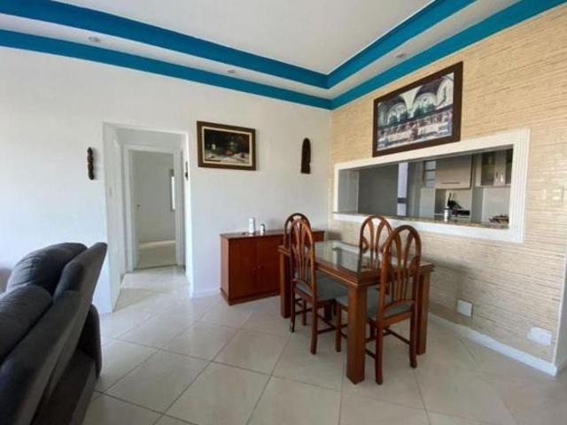 Apartamento com 2 dormitórios à venda, 81 m² por R$ 398.000,00 Itararé São Vicente/SP