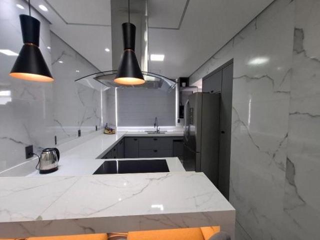 Apartamento com 2 dormitórios à venda, 82 m² Centro Americana/SP