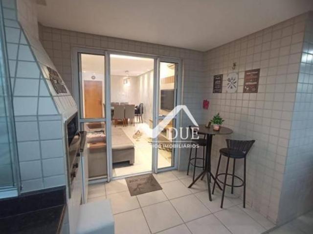 Apartamento com 2 dormitórios à venda, 82 m² por R$ 820.000,00 Ponta da Praia Santos/SP