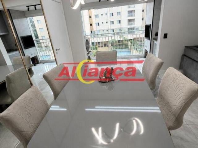 Apartamento com 2 dormitórios à venda 83 m²