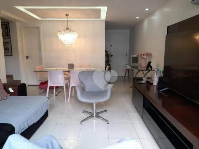 Apartamento com 2 dormitórios à venda, 95 m² por R$ 695.000,00 Recreio dos Bandeirantes Rio de J