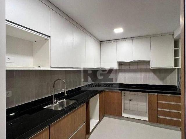 Apartamento com 2 dormitórios à venda, 96 m² por R$ 750.000,00 Boqueirão Santos/SP