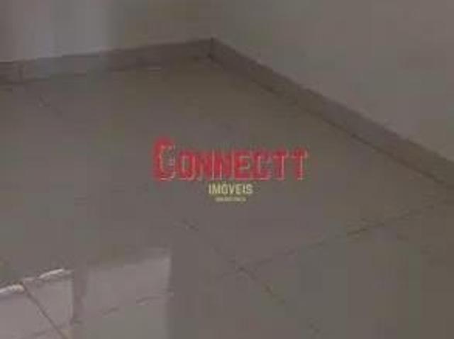 Apartamento com 2 dormitórios à venda, 97 m² por R$ 266.000,00 Centro Ribeirão Preto/SP