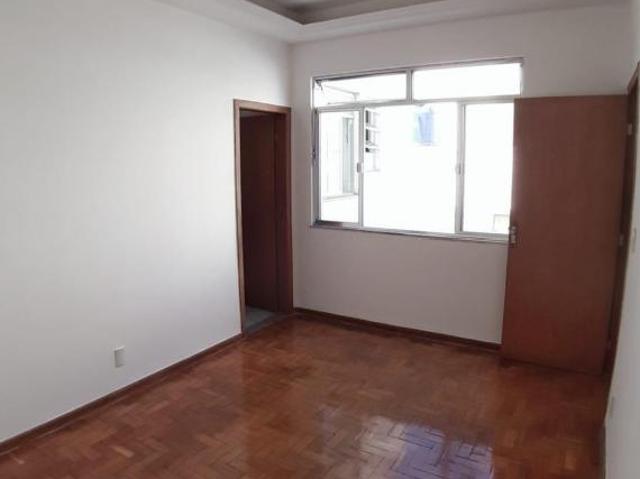 Apartamento com 2 dormitórios à venda, 90 m² por R$ 350.000,00 Santa Helena Juiz de Fora/MG