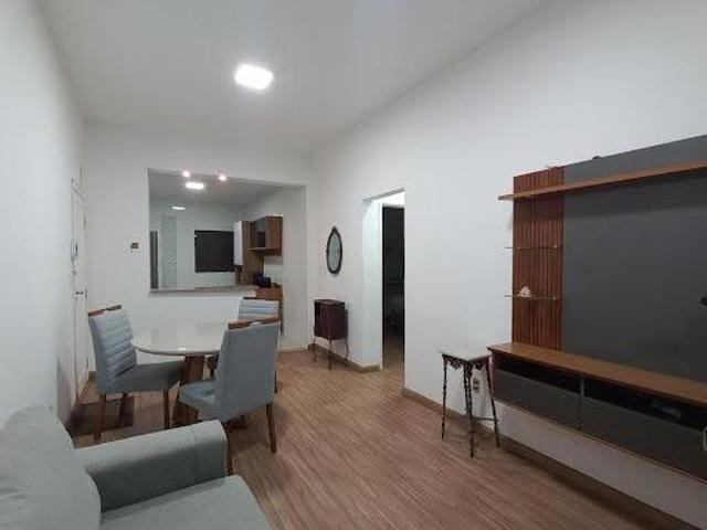 Apartamento com 2 dormitórios à venda, 90 m² por R$ 535.000,00 Embaré Santos/SP