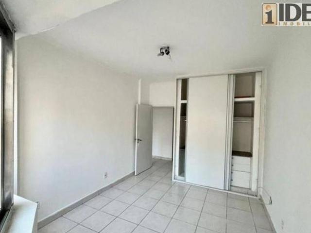Apartamento com 2 dormitórios à venda, 90 m² por R$ 598.000 Embaré Santos/SP