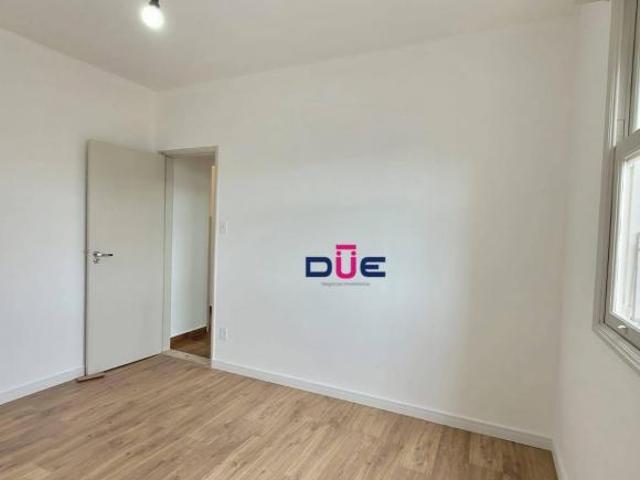 Apartamento com 2 dormitórios à venda, 92 m² por R$ 560.000,00 Marapé Santos/SP