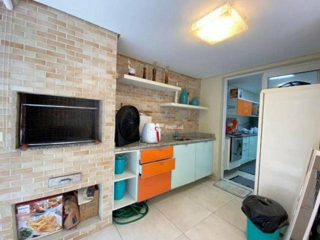 Apartamento com 2 dormitórios à venda, 92 m² por R$ 700.000,00 Enseada Guarujá/SP