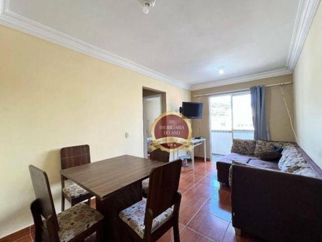 Apartamento com 2 dormitórios á 600 metros da praia