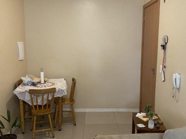 APARTAMENTO COM 2 DORMITORIOS BAIRRO OLARIA