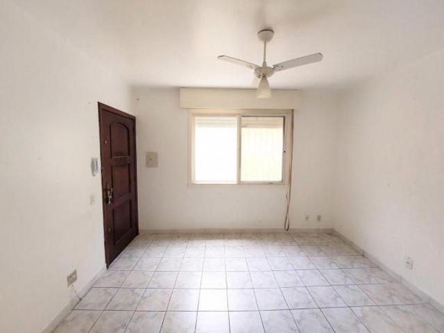 LINDO EDE. PEQ. COND. BXO. CUSTO AMPLO AP. TERREO 2 DORM. COM GAR. FEC. BAIRRO T