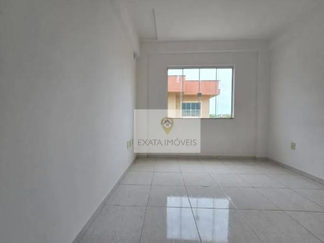 Apartamento com 2 dormitórios com elevador Jardim Mariléa Rio das Ostras/RJ