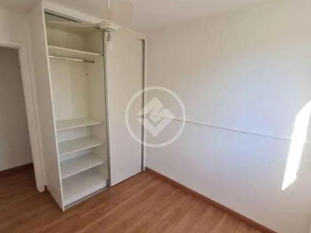 Apartamento com 2 dormitórios, com planejados na cozinha e em um dormitório, no Condomínio Turquesa