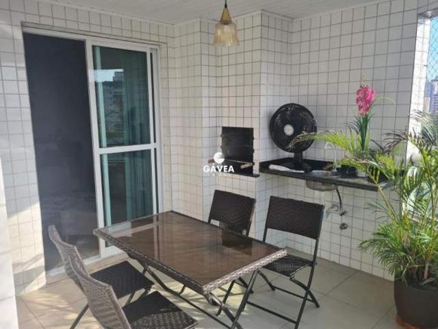 Apartamento com 2 dormitórios com uma suíte no bairro da Guilhermina na Praia Grande