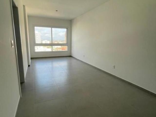 APARTAMENTO COM 2 DORMITÓRIOS COM VISITA PARA O MAR