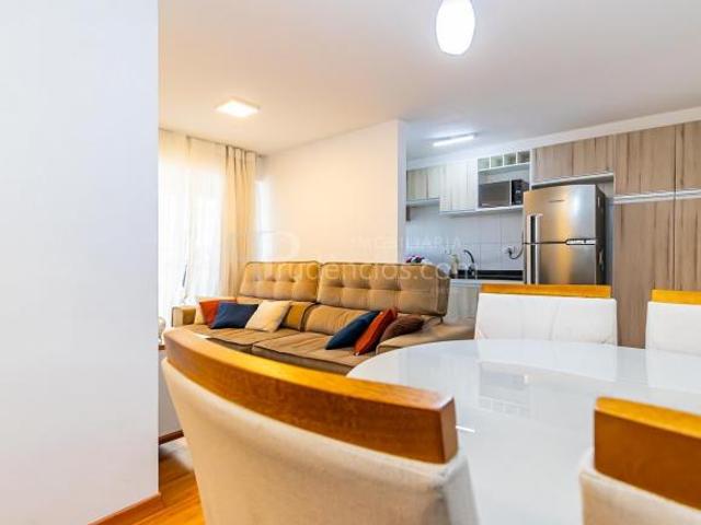 Apartamento com 2 dormitórios, Condomínio Grand Chateau, Pinhais PR