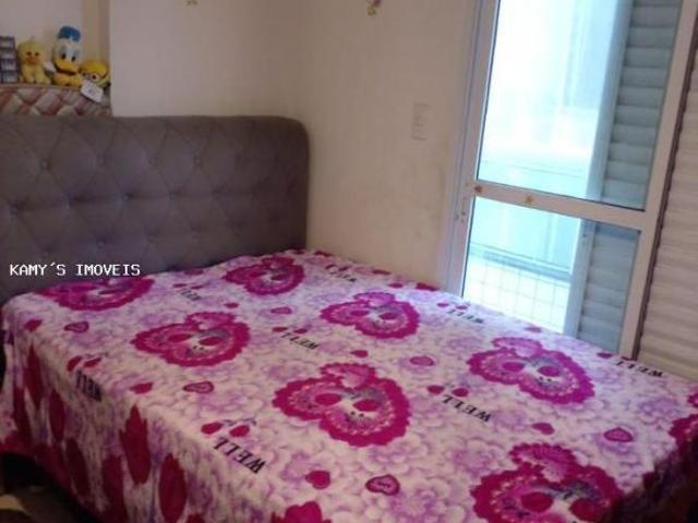 APARTAMENTO COM 2 DORMITÓRIOS E APENAS 2 QUADRAS DA PRAIA NO CAIÇARA!