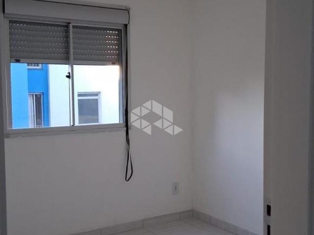 Apartamento com 2 dormitórios e garagem à venda na Lomba do Pinheiro, POA