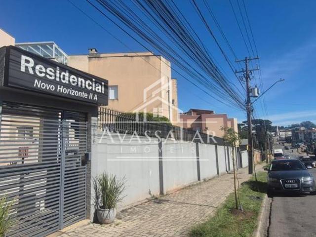 Apartamento com 2 dormitórios e sacada à venda Sítio Cercado | Curitiba PR