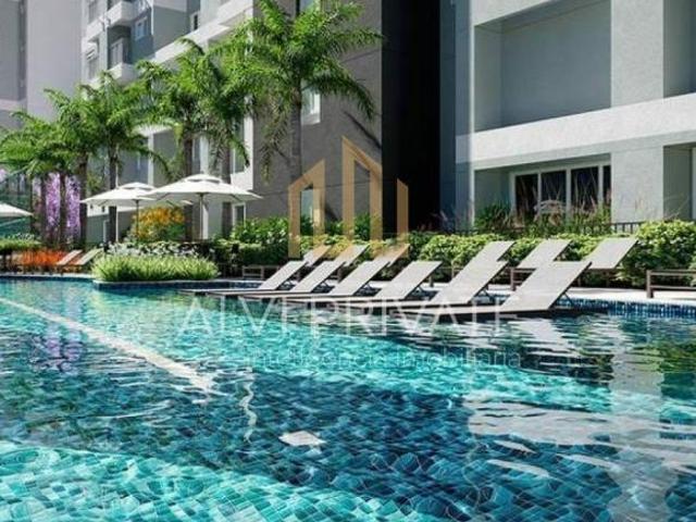 APARTAMENTO COM 2 DORMITÓRIOS E VAGA E VARANDA DIISPONIVEL PARA VENDA
