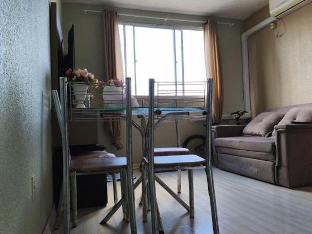 Apartamento com 2 dormitórios e vaga no Sarandi