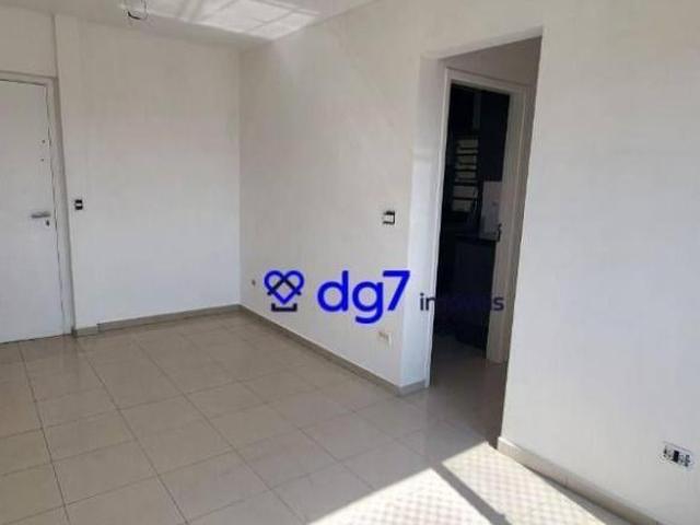 Apartamento com 2 dormitórios e 1 vaga, 55 metros!